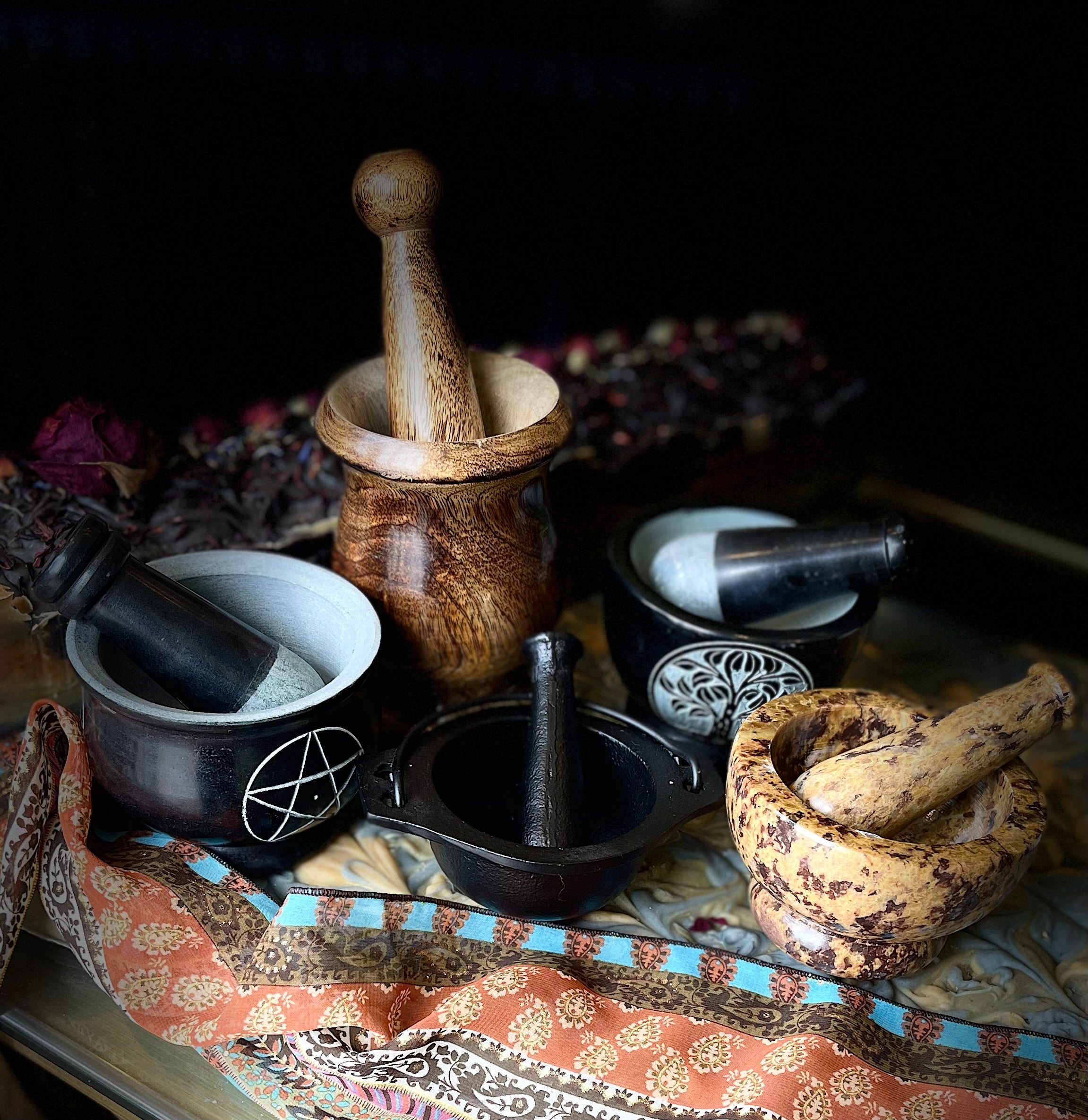 Assorted Mortars & Pestles – Betula's Botanica